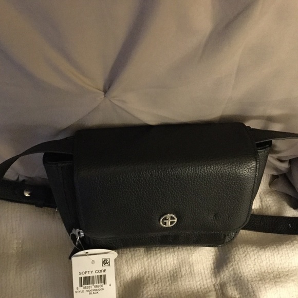 Giani Bernini | Bags | Giani Bernini Softy Core Crossbody | Poshmark